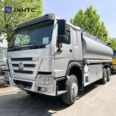 China Sinotruk Howo Oil Tank Truck 6X4 400HP LHD Diesel Fuel Oil Tank Truck Good Price for sale