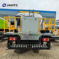 China HOWO Asphalt Spraying Equipment Trucks 4X2 160HP Intelligent Bitumen Spreader For Sale for sale