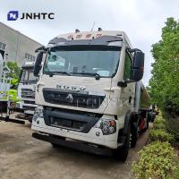 China SINOTRUK HOWO Fuel Tank Truck 8X4 Drive Wheel Euro 3 Emission Standard Oil Tank Truck Tanker Truck for sale
