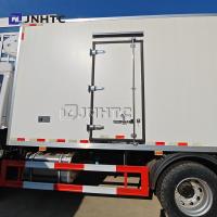 China Hot Sale HOWO 6 Wheels 4x2 Small Manual Freezer Truck Refrigerated Container Truck for sale