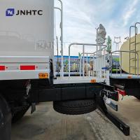 China HOWO Light Water Truck Stainless Steel Drinking 4x2 5000 Liter 5Ton Water Carrier Tanker Truck Price for sale