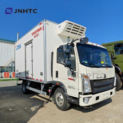 China New HOWO Refrigerator Truck 4x2 Light Food Truck Refrigerator Trucks for sale