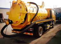 China Tilt Steering Wheel Vacuum Sewage Suction Truck / Sewage Cleaning Truck for sale