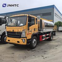China HOWO 6 Wheel Asphalt Bitumen Distributor Bitumen Sprayer Truck For Sale for sale