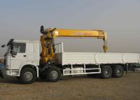 China SINOTRUK HOWO Truck Mounted Crane / Truck Mounted Jib Crane For Construction for sale