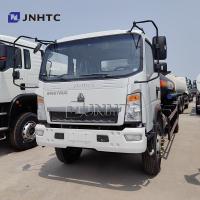 China HOWO 4000 Liters 5000 Liters Fuel Tank Truck 5 Metric Ton Fuel Dispensing Trucks for sale