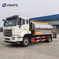 China HOWO NX Asphalt Spraying Equipment Trucks 4X2 2206HP For Sale for sale