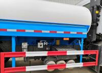 China 10 - 25 Tons Loading Diesel Tanker Truck / 6x4 Water Tanker Truck 15 - 25CBM for sale
