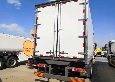 China Refrigerated 10 Wheels Euro Truck 2 Heavy Cargo For Meat And Foods Transport for sale