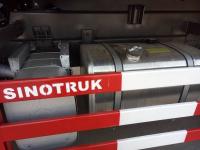 China Famous SINOTRUK HOWO 6*4 Dump Truck , Diesel Fuel Type Heavy Commercial Trucks for sale