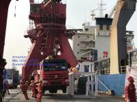 China HOWO 6x4 10 Ton Folding Boom Truck Mounted Crane for sale