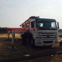 China 8 X 4 Truck Mounted Concrete Pump Truck Machine SINOTRUK HOWO Low Consumption for sale