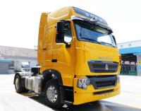 China Yellow Color Sinotruk 4x2 Howo Tractor Truck 290hp Euro II Emission Standard for sale
