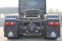 China Sinotruk 371hp 420hp Tractor Prime Mover Truck 6x4 10 Wheels With 50# 90# Kingpin for sale