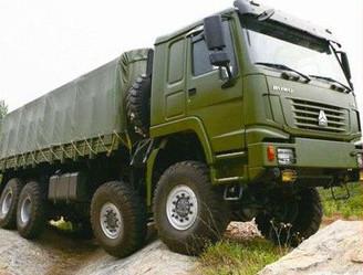 China Euro 3 Standard SINOTRUK Commercial Heavy Trucks 8 x 8 All Wheel Drive for sale