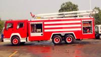 China Red And White Firefighter Rescue Fire Truck SINOTRUK HOWO 6x4 12m3 Fire Rescue Vehicles for sale