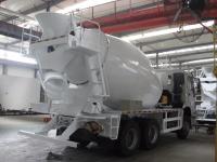 China 10cbm 6x4/8x4 Sinotruk HOWO Concrete Mixer Truck , Concrete Batch Truck for sale