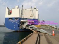 China Sinotruk Howo7 High Pressure Water Tank Truck 4000 Gallon Left Hand Drive 6X4 for sale