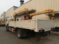 China 5T Truck Mount Crane Of Sinotruk Howo With Xcmg Crane 4x2 6 Wheels With 10T Cargo Box for sale