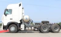China White SINOTRUK 371HP Prime Mover Truck 10 Tyre Howo Tractor Head Truck for sale