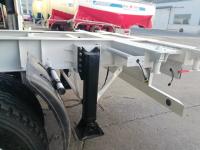 China 2 Axle Container Skeleton Heavy Duty Semi Trailers With Led Light for sale