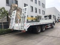 China SINOTRUK HOWO 6X4 HEAVY CARGO TRUCK LOW BED 290HP HF7 / HF9 FRONT AXLES 40 TON for sale