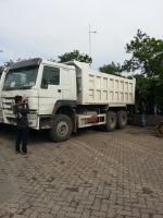 China Ghana 6x4 10 Wheels Heavy Duty Dump Truck 20M3 Mid Lifting Tipper Truck LHD for sale