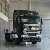 China 12R22.5 371hp 10 Wheeler Sinotruk Howo 6x4 Tractor Truck for sale
