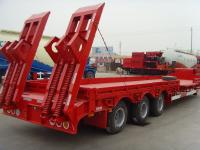 China 13T Three Axle Low Bed Trailer Equipment , Semi Trailer Truck Red Color for sale