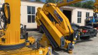 China 10T 336hp 10 Wheels Sinotruk Xcmg Truck Mounted Crane ZZ1257M4341W for sale