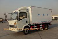 China Howo 4X2 Light Duty Refrigerated Truck 5 tons 60000kg 7 TON for sale