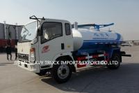 China Fecal Collection Sewage Vacuum Suction Truck SINOTRUK Light Howo 5000 Liter for sale