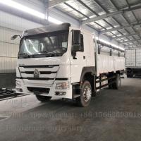 China Sinotruk HOWO Light Duty 4x2 Heavy Cargo Truck 290HP Box Truck Lorry Van Goods for sale