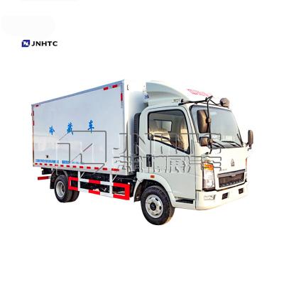 China Howo 6 Wheeler Light Refrigerated Box Truck 3T 5 Tons for sale