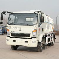 China HOWO 4x2 Euro4 Euro2 Light Duty Commercial Truck For Kitchen Food Hutch Waste for sale