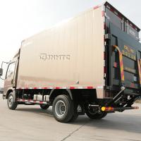 China SINOTRUK HOWO Delivery Van Cargo Box Truck Light Duty 4x2 for sale