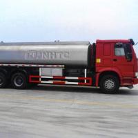 China Sinotruk HOWO A7 371hp Oil Fuel Tank Truck Euro2 Euro3 25000L 6x4 for sale