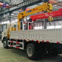 China Sino Truck Special Light Duty Commercial Trucks With 3 Tons Van Cargo Crane for sale