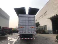 China SINOTRUK HOWO A7 6X4 Heavy Cargo Truck Euro II 10 Wheeler Wing Van for sale