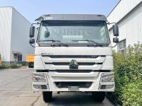 China 10 wheels Sinotruk 10m3 Cement Mixer Machine Truck for sale
