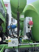 China 371hp 10cbm 6x4 Sinotruk HOWO Concrete Mixer Truck New Model for sale
