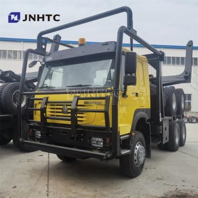 China Wooden Log Carrying 6x4 Prime Mover Truck Diesel Fuel Type for sale