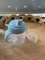 China Soft Spout Baby Sippy Cup Non Spill Handles For Little Hands 9+ Month for sale