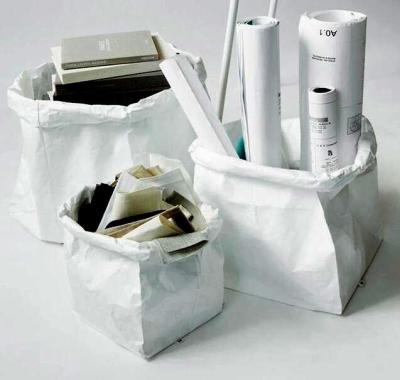 China Custom Tyvek Storage Bag 26x17cm Waterproof Washable Eco Friendly Kraft Paper Pouch for sale
