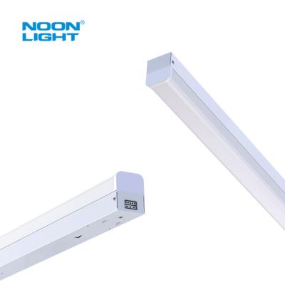 China 4FT 40W 130lm/W LED Suspended Strip Light DLC Premium Adjustable CCT for sale