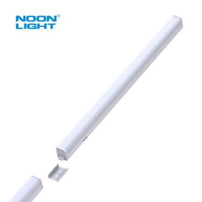 China DLC LED Linear Strip Light 4ft 40W 5200LM 100-277VAC White Powder Painted Steel for sale