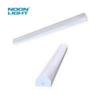 China DLC LED Stairwell Light 4ft 40W 5260LM CCT Tunable 100-277VAC Linear Strip Fixture for sale