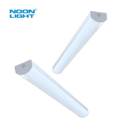 China CCT Tunable 4ft LED Linear Strip Stairwell Light 40W 5260LM 100-277VAC for sale