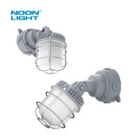 China IP-65 Rated 260° Viewing Angle Vapor Tight Light Built-in Motion Sensor AC 100-277V for sale
