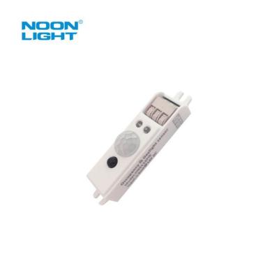 China 24VDC PIR Motion Sensor 6m Detection Range IR Remote Commissioning Easy Setting for sale